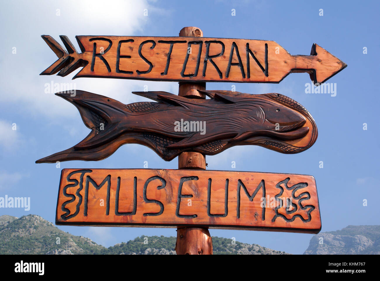Signs Museum and restaurant Stock Photo - Alamy