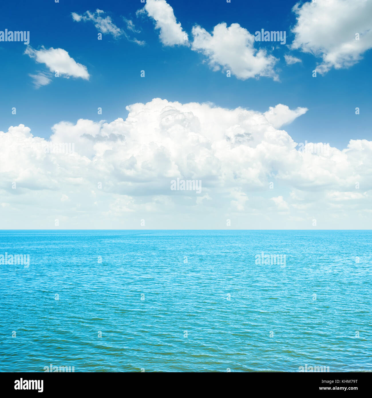 blue sea and white clouds in sky Stock Photo - Alamy