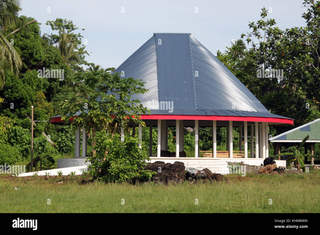 Trees and new hut on Savaii island, Samoa Stock Photo - Alamy