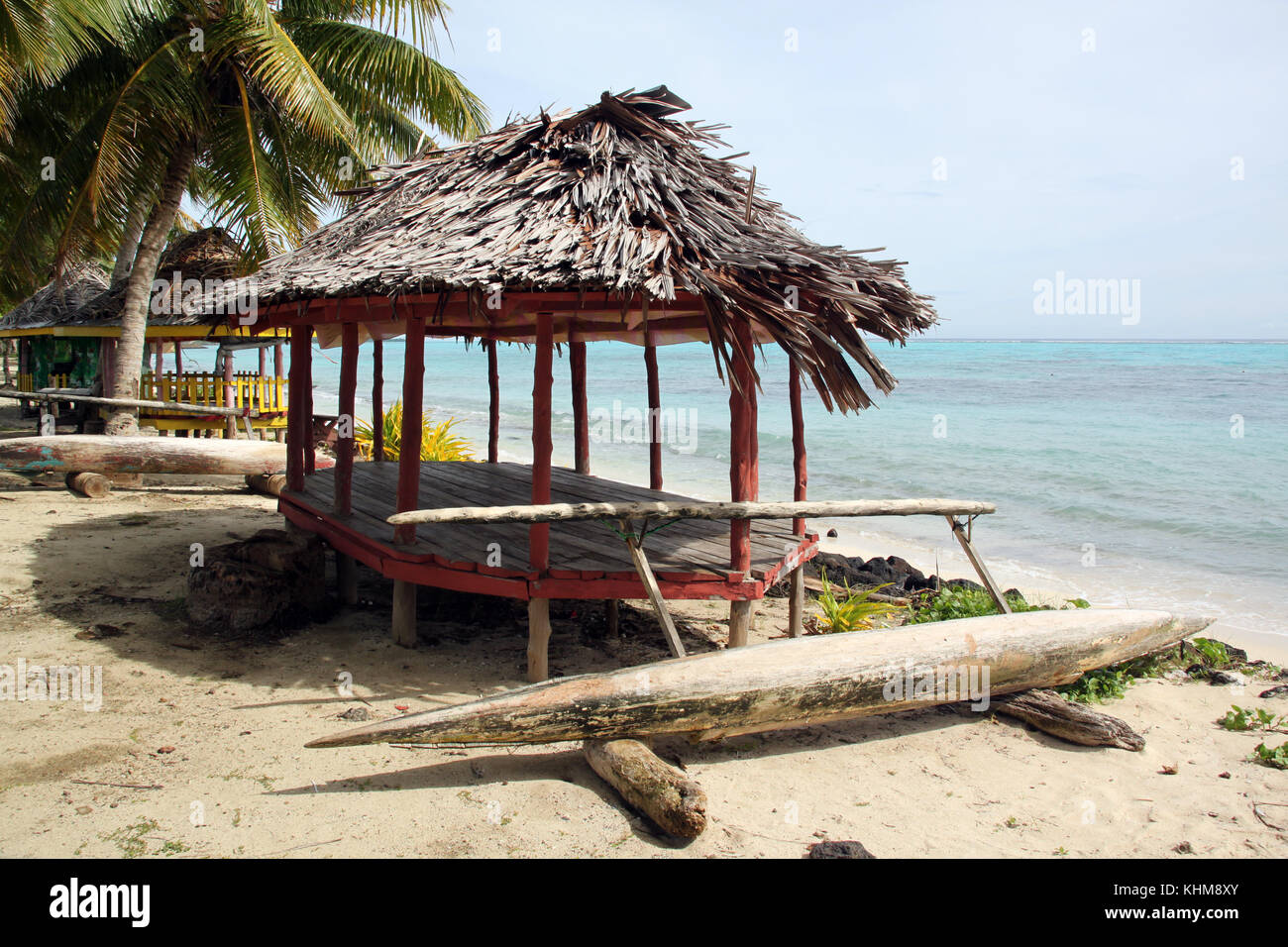 Huts and boat on the sand beach in Savaii, Samoa Stock Photo - Alamy
