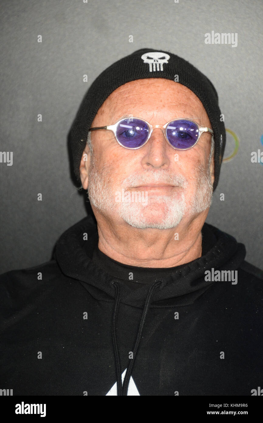 NEW YORK, NY - MARCH 29: Avi Arad attends Paramount Pictures ...