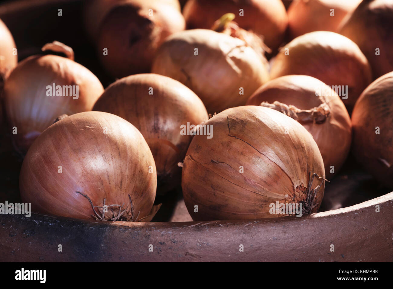 Many Onion Bulbs Raw Stock Photo - Alamy