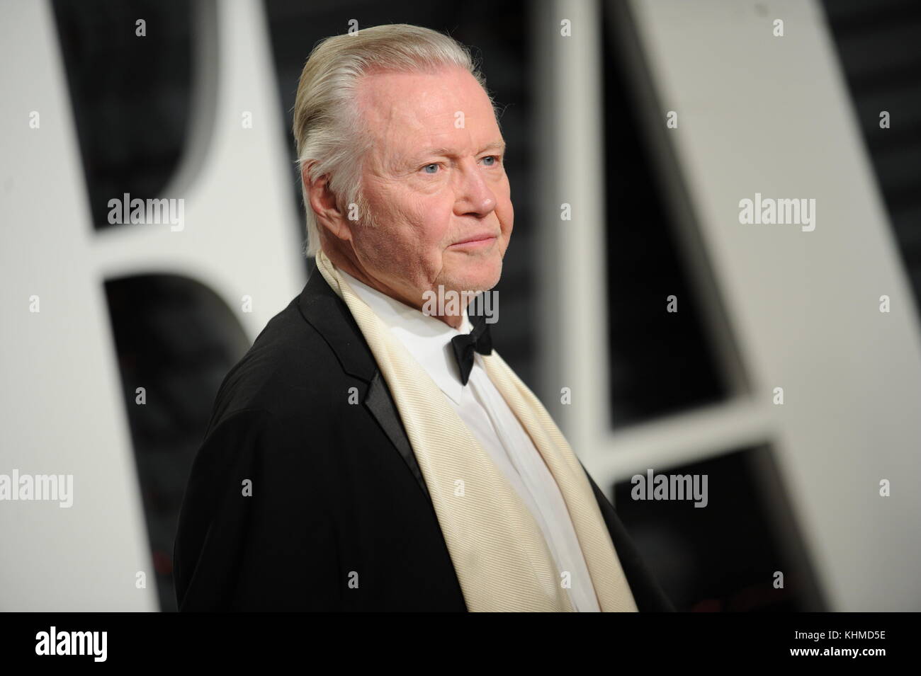BEVERLY HILLS, CA - FEBRUARY 26: Jon Voight attends the 2017 Vanity ...