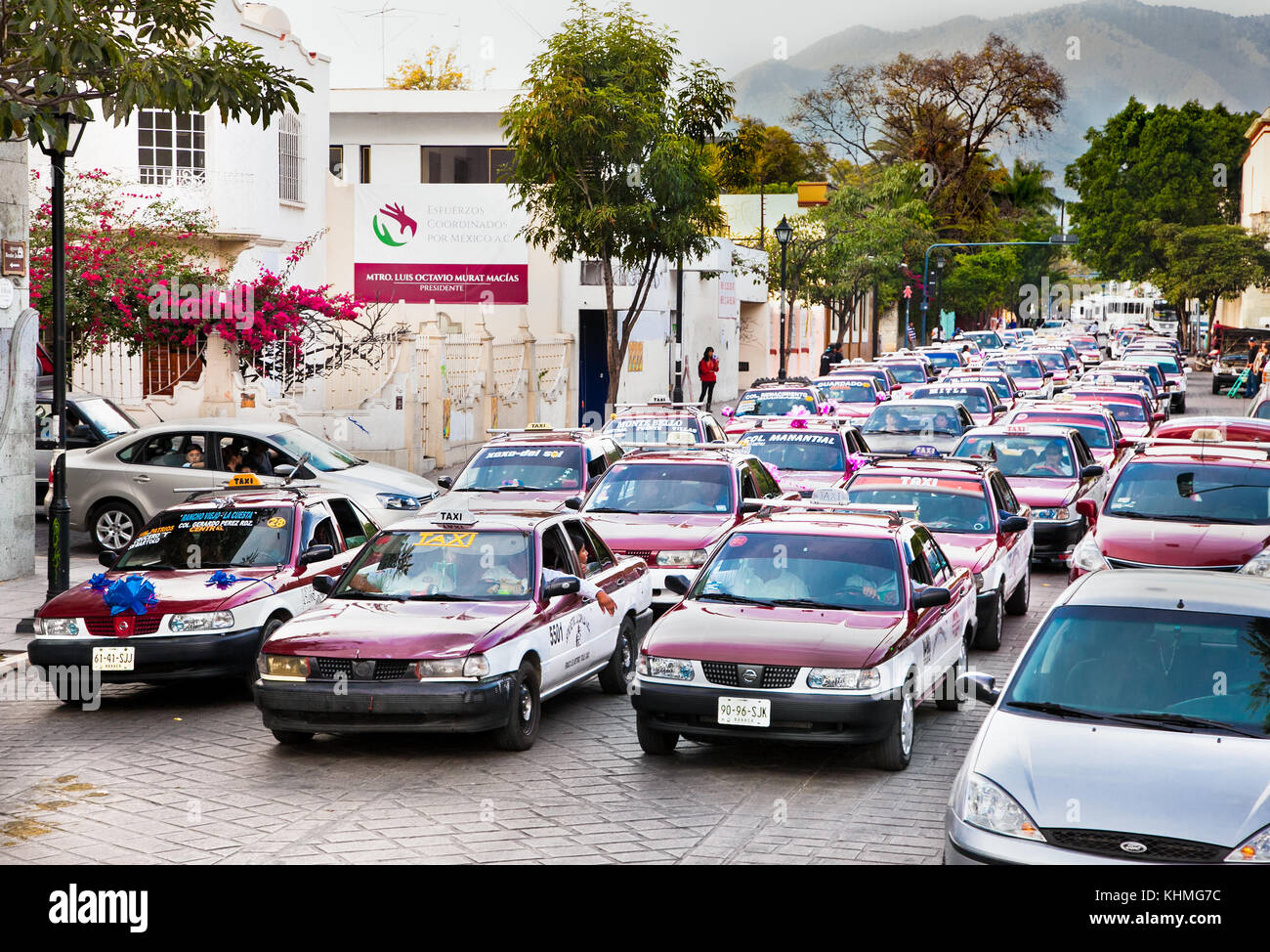 Mexican city taxi cab hi-res stock photography and images - Alamy