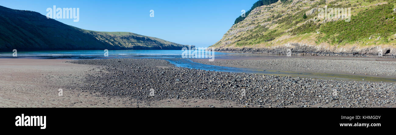 Sights along the beach in a secluded Bay, South Island, New Zealand ...
