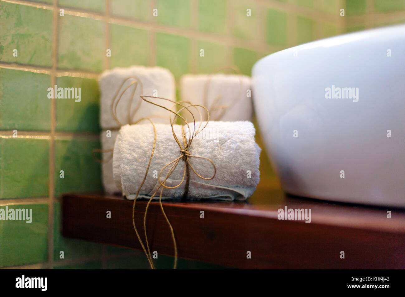 closeup of towels with rope in a luxury bathroom Stock Photo - Alamy