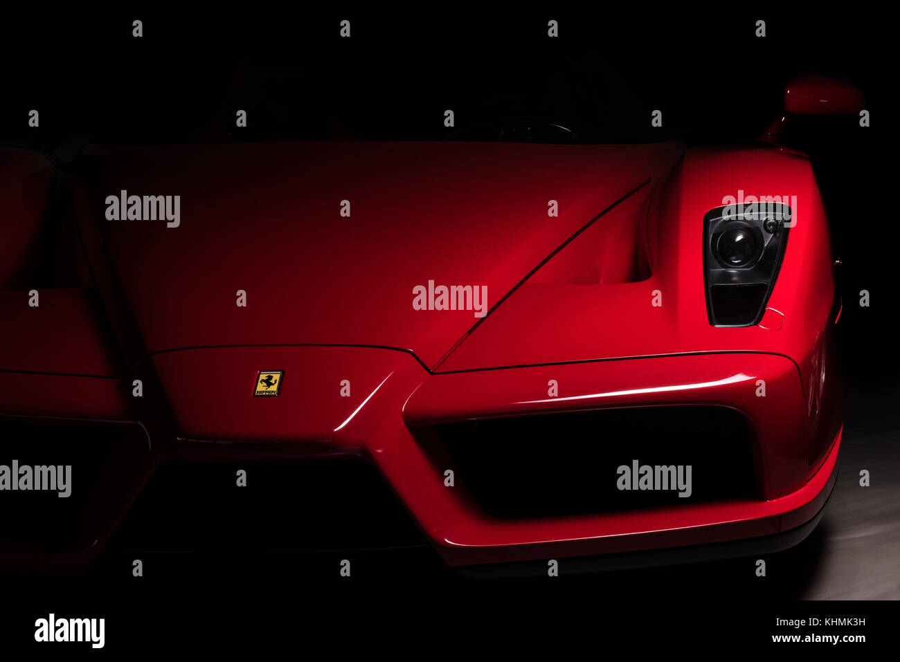 Ferrari Laferrari Frontal Rosa Shmee150 A New Ferrari LaFerrari From