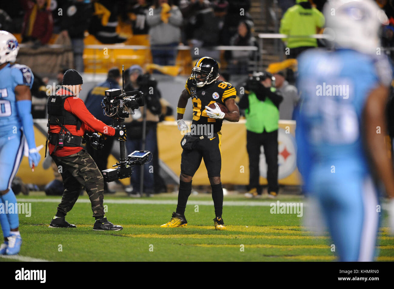Nov 16th, 2017: Steelers Antonio Brown #84 during the Tennessee Titans vs Pittsburgh Steelers ...