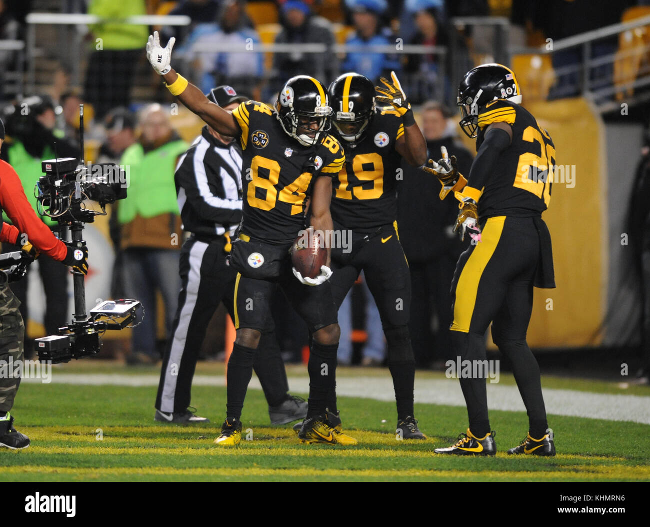 Nov 16th, 2017: Steelers Antonio Brown #84 during the Tennessee Titans vs Pittsburgh Steelers ...