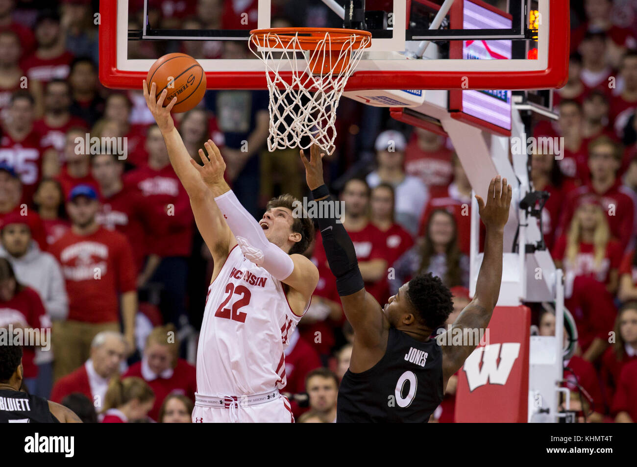 Madison, WI, USA. 16th Nov, 2017. Wisconsin Badgers forward Ethan Happ ...