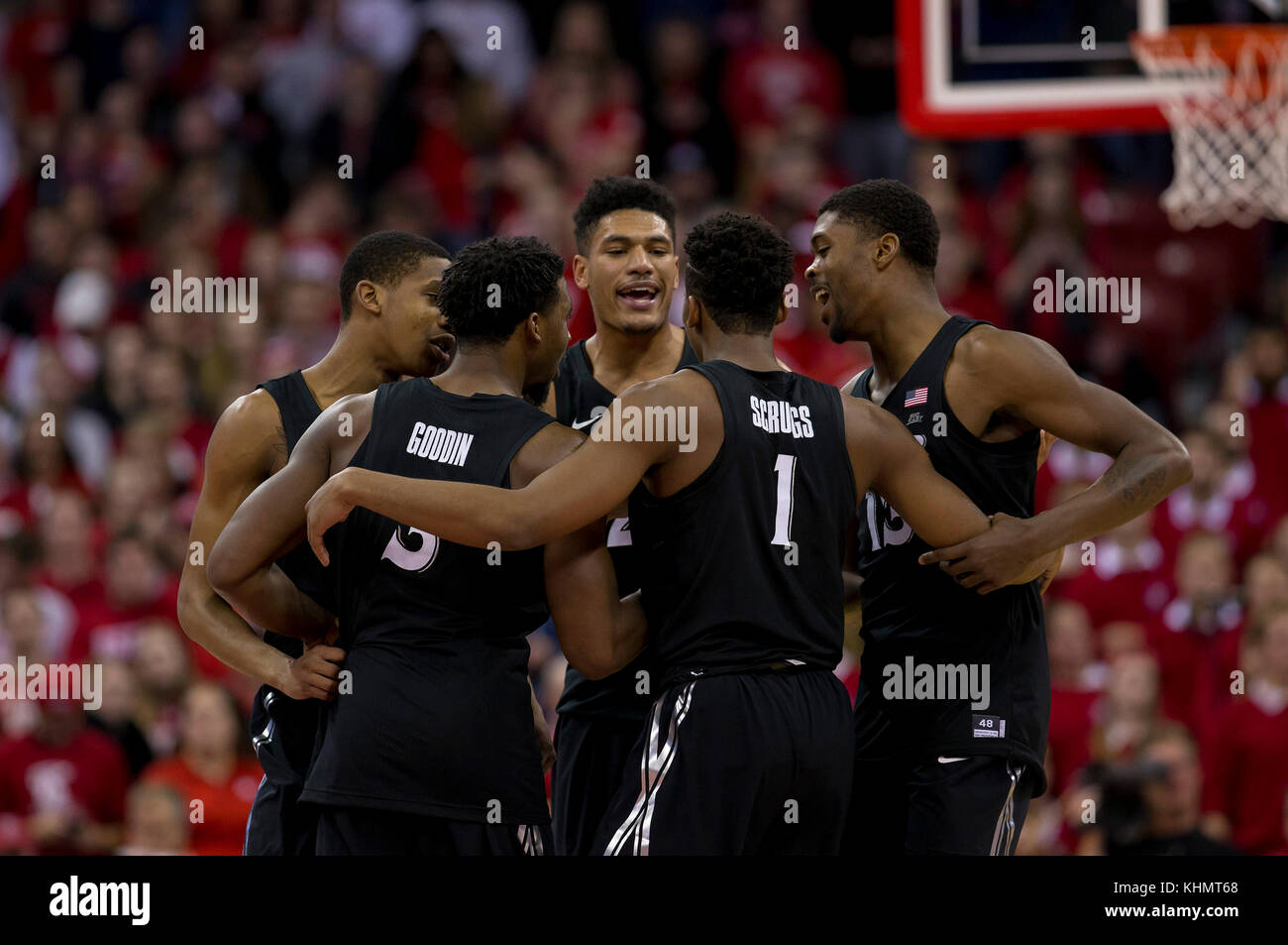 Madison, WI, USA. 16th Nov, 2017. Xavier players huddle up during the ...