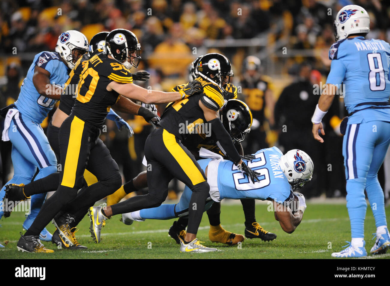 Tennessee titans defense hi-res stock photography and images - Alamy