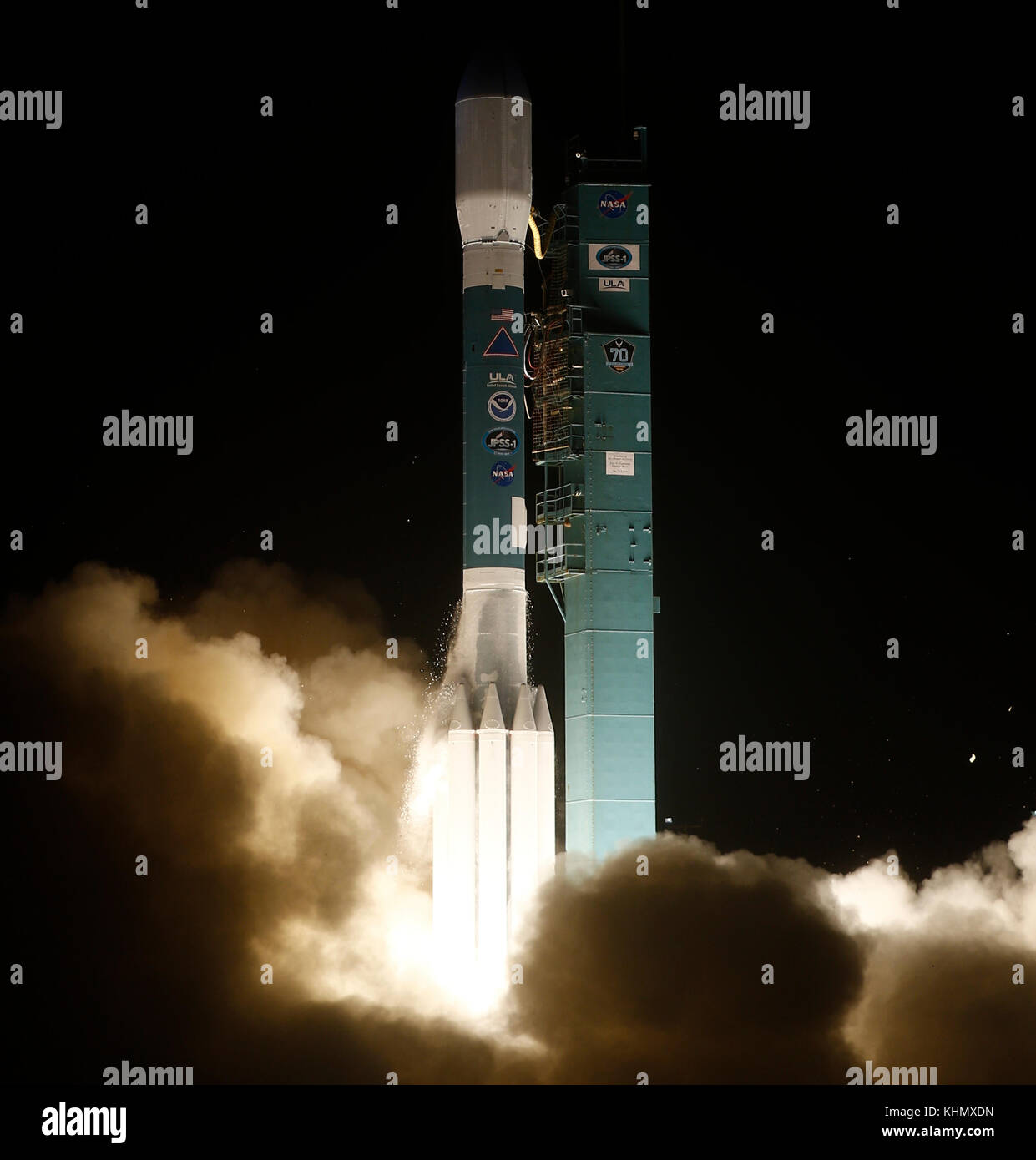 California, USA. 18th Nov, 2017. A Delta 2 rocket lifts off from ...