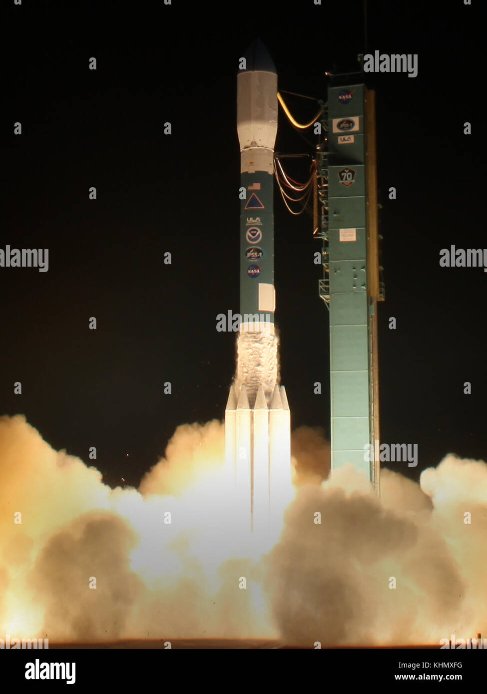 California, USA. 18th Nov, 2017. A Delta 2 rocket lifts off from ...