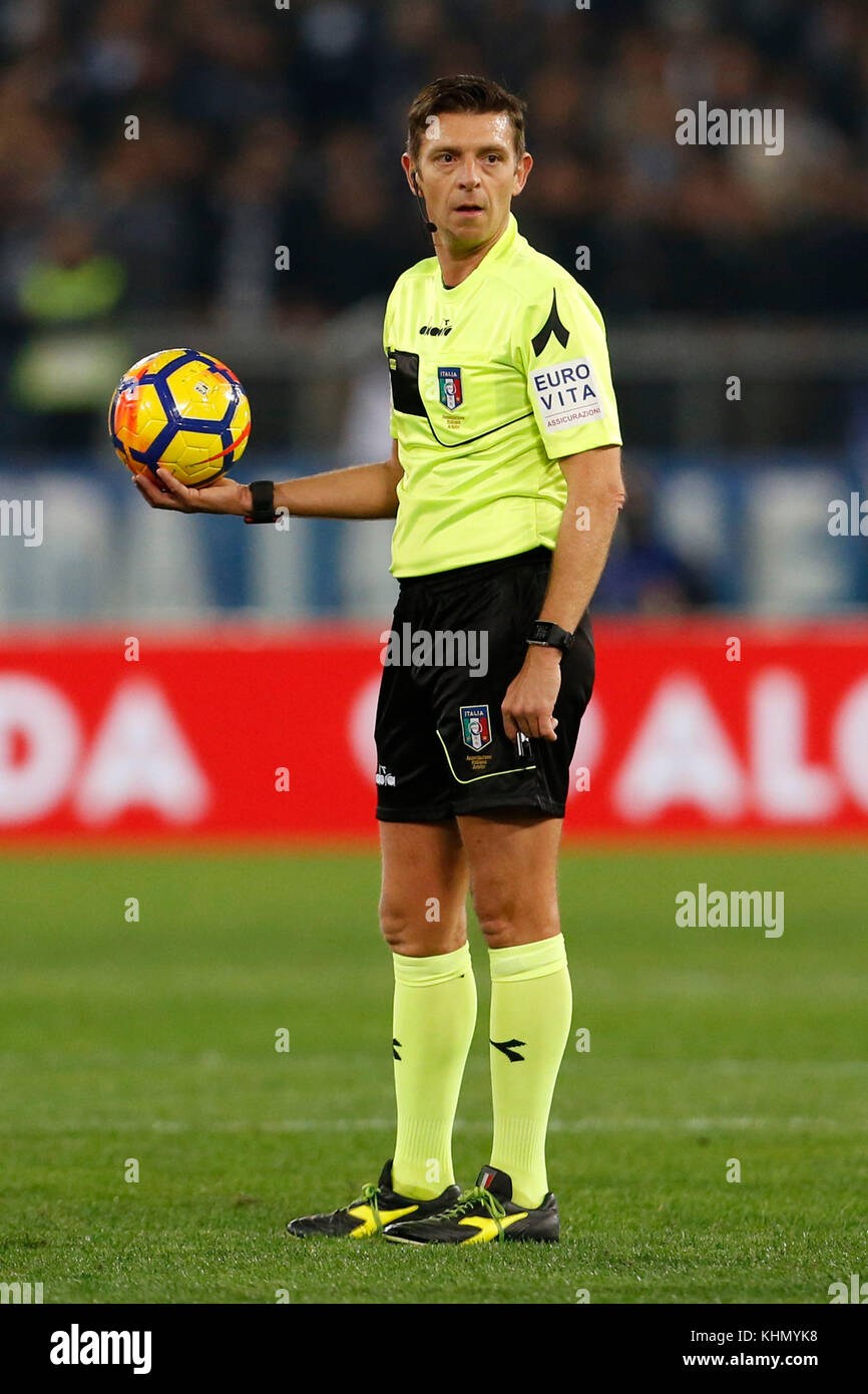 Olympic Stadium, ROME, Italy. 18th Nov, 2017. Referee Gianluca Rocchi ...