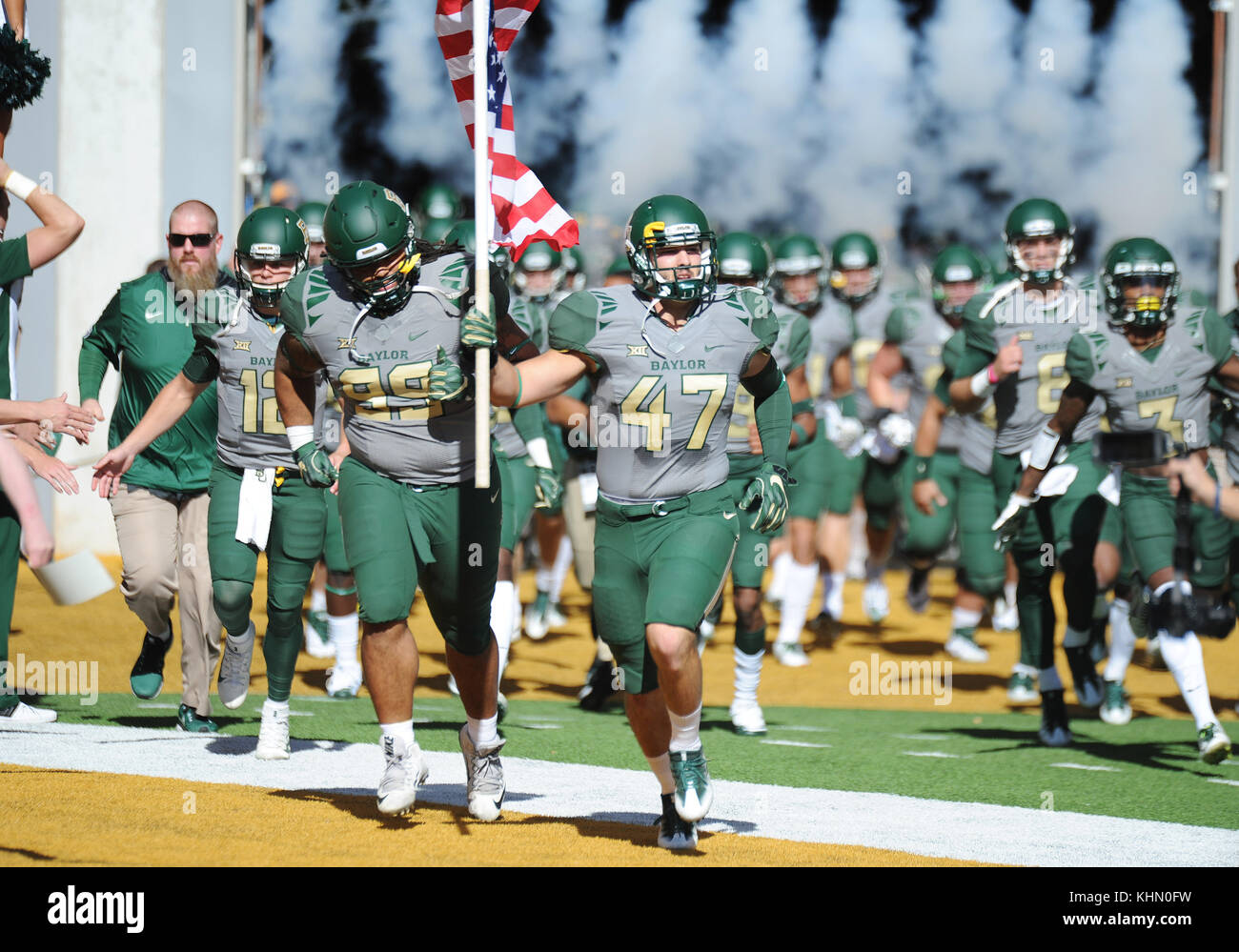 Waco, Texas, USA. 18th Nov, 2017. Baylor Bears fullback Kyle Boyd (47 ...