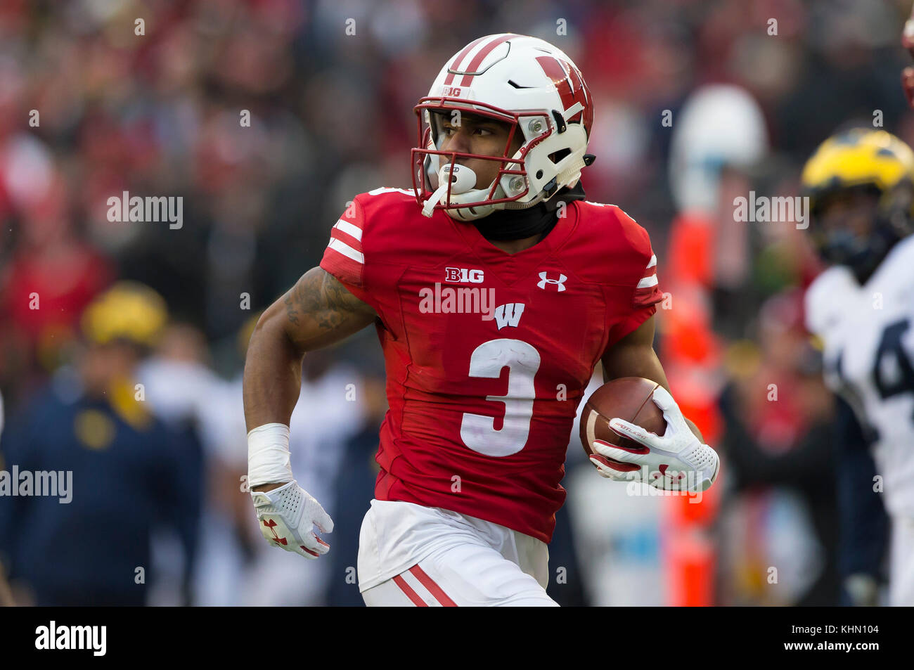 Madison, WI, USA. 18th Nov, 2017. Wisconsin Badgers wide receiver ...