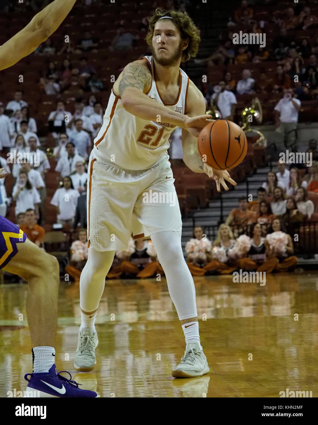 Nov 18, 2017. Dylan Osetkowski #21 of the Texas Longhorns in action vs ...