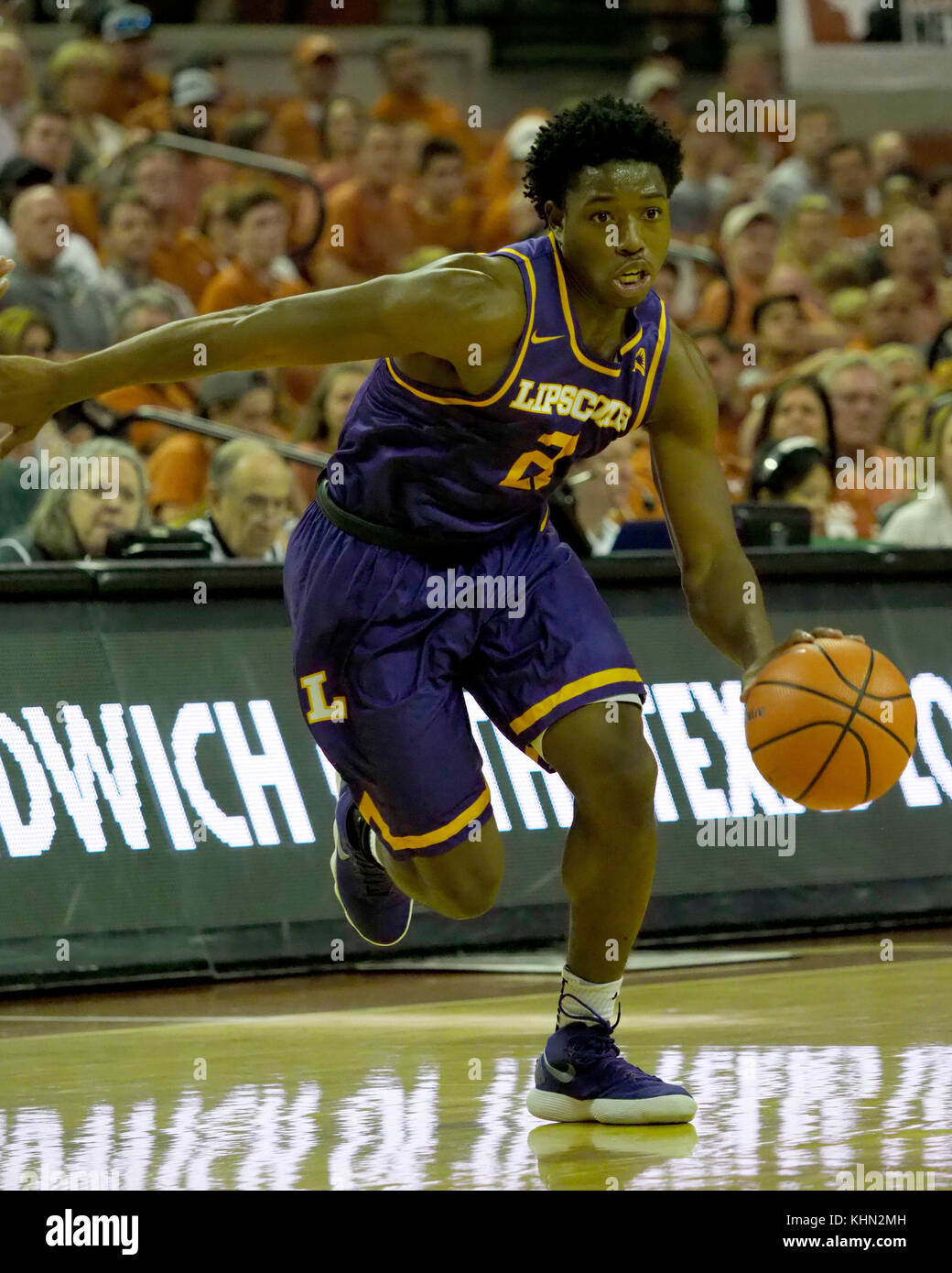 Nov 18, 2017. Kenny Cooper #21 of the Lipscomb Bison in action vs the ...