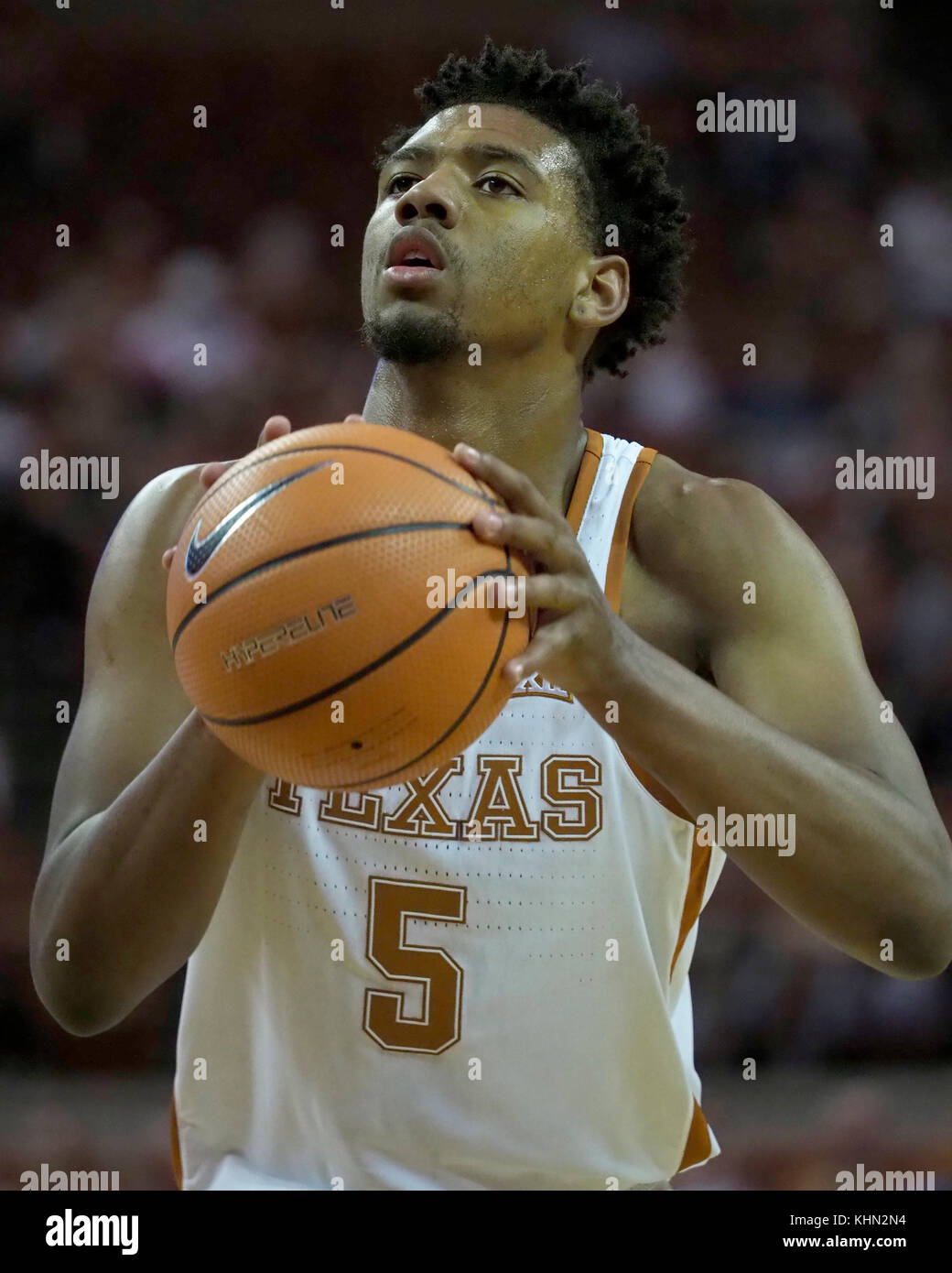Nov 18, 2017. Royce Hamm Jr. #5 of the Texas Longhorns in action vs the ...