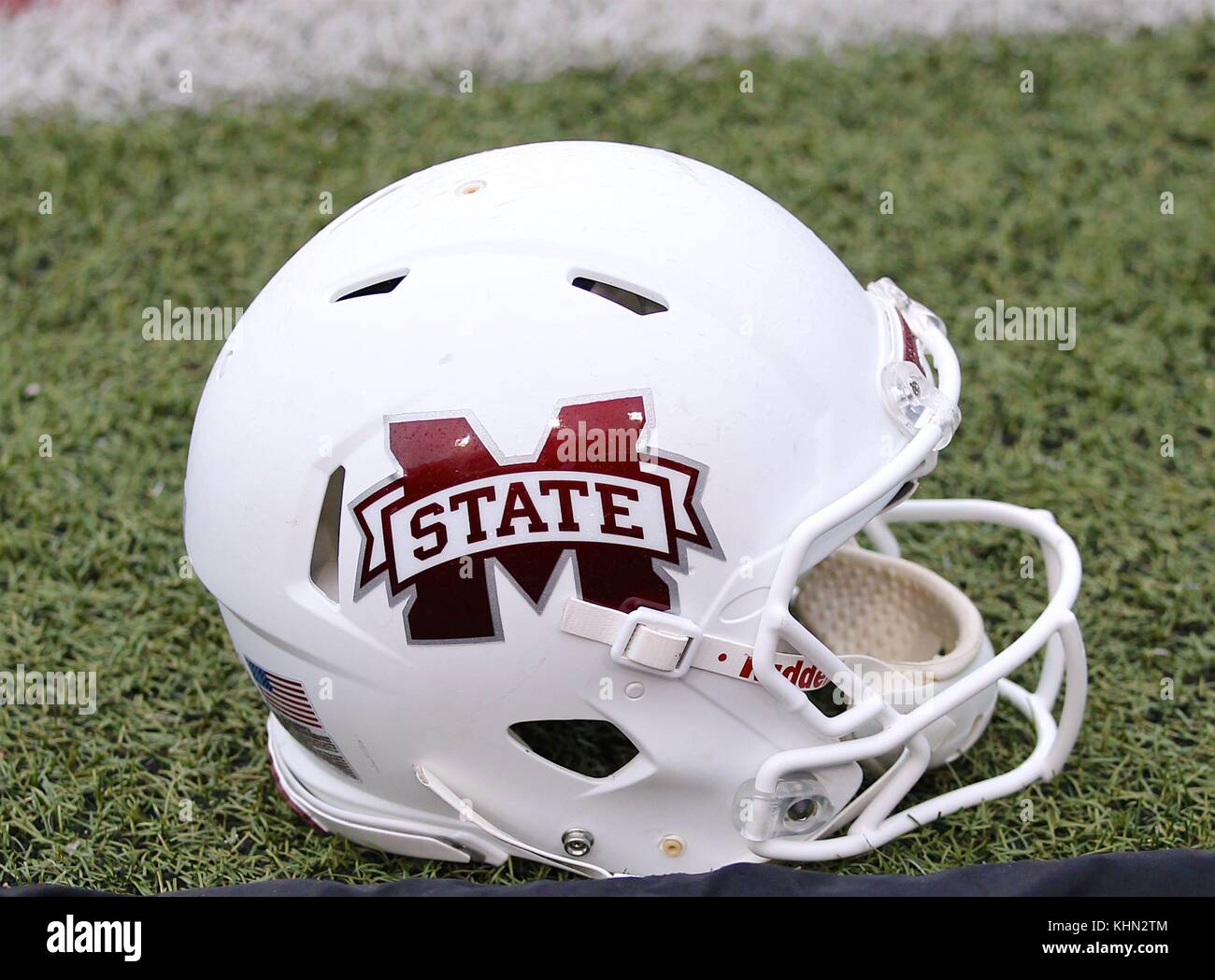 Nov 18, 2017: A Mississippi State Bulldog helmet rest on the field ...
