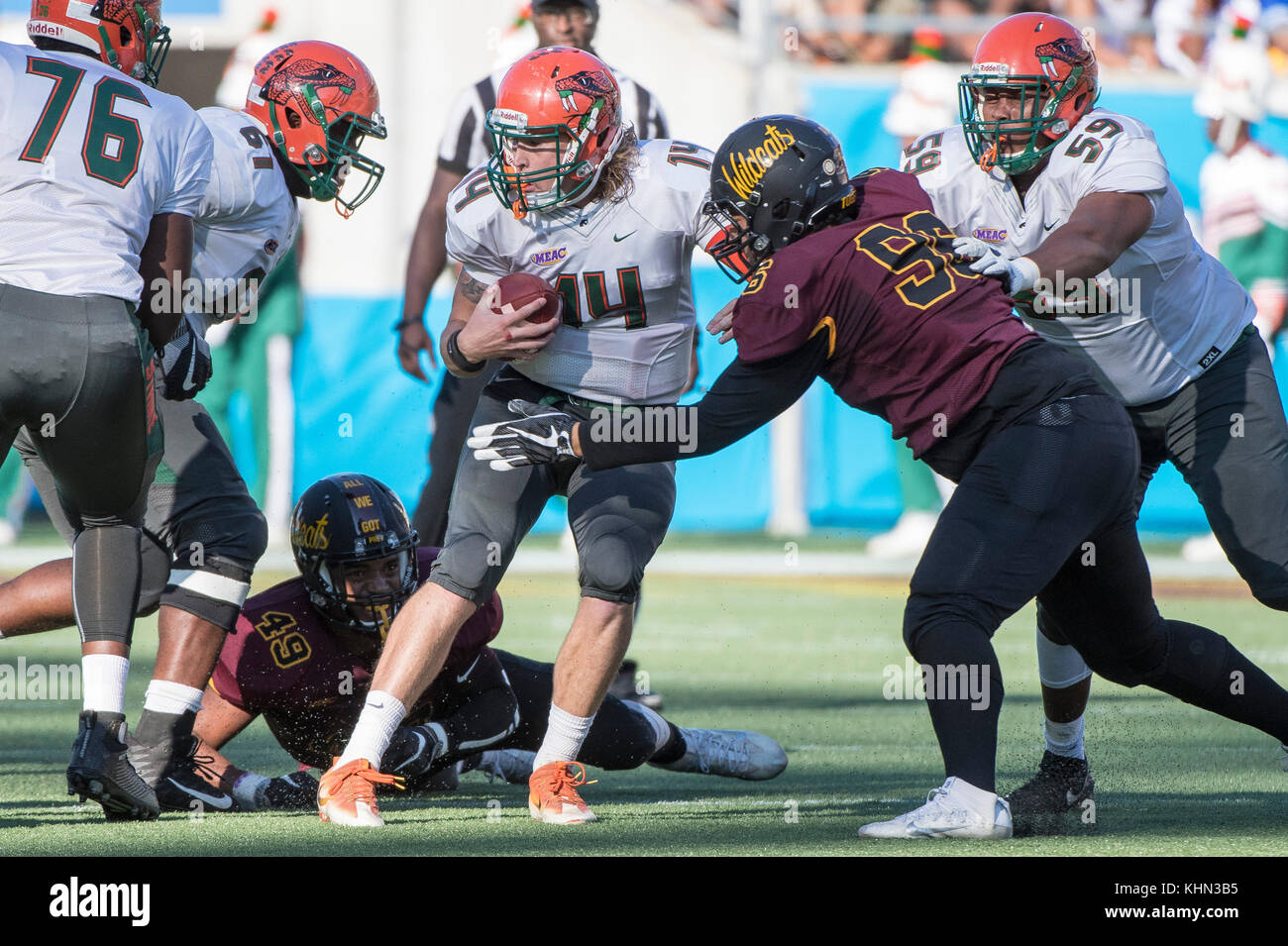 Orlando, FL, USA. 18th Nov, 2017. Florida A&M Rattlers quarterback Ryan ...