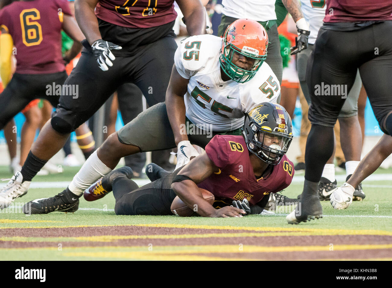 Orlando, FL, USA. 18th Nov, 2017. Bethune Cookman Wildcats quarterback ...