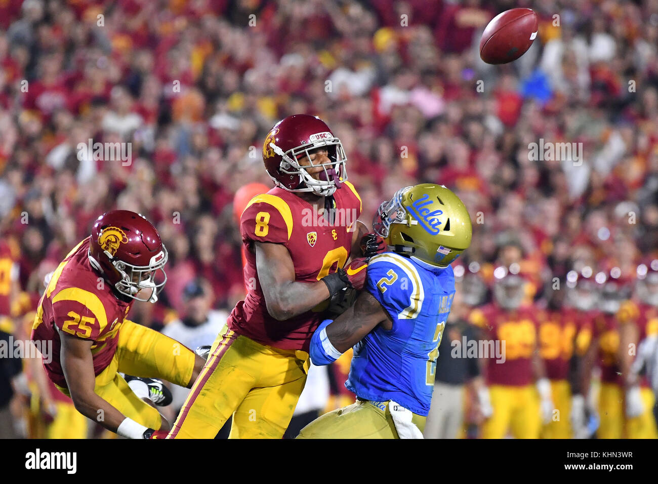 Los Angeles, CA, USA. 18th Nov, 2017. USC Trojans cornerback Jack Jones ...