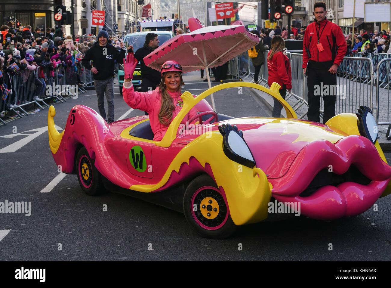London, UK. 19th November, 2017. Hamleys Christmas Toy Parade will ...
