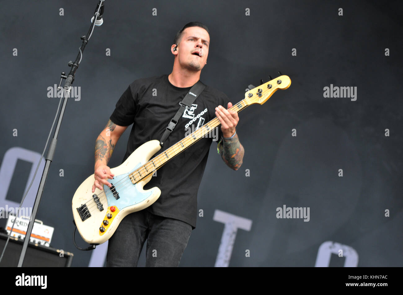 Connor denis drums hi-res stock photography and images - Alamy