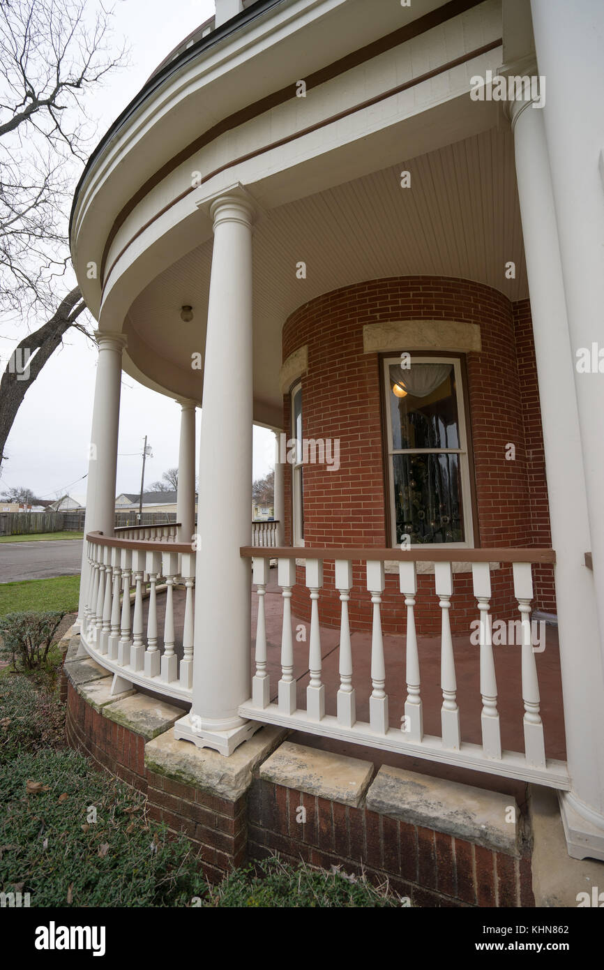 southern style house porch in texas Stock Photo - Alamy