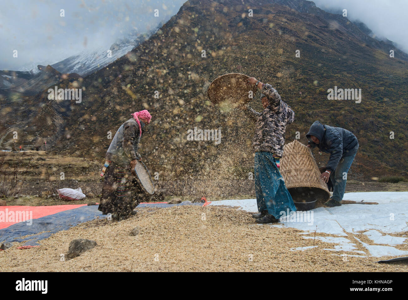 Samdo in nepal hi-res stock photography and images - Alamy