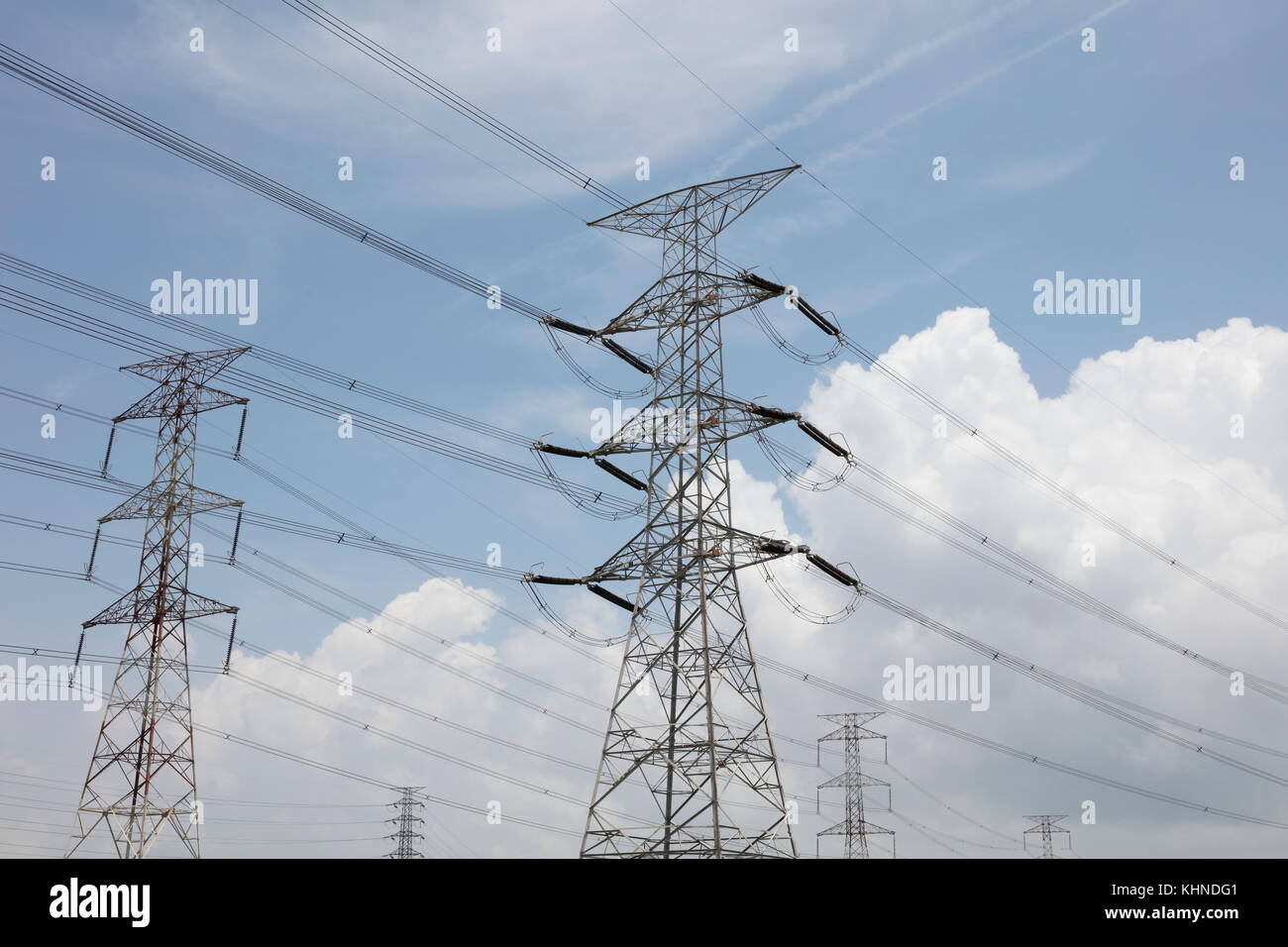 High voltage wire and tower Stock Photo - Alamy