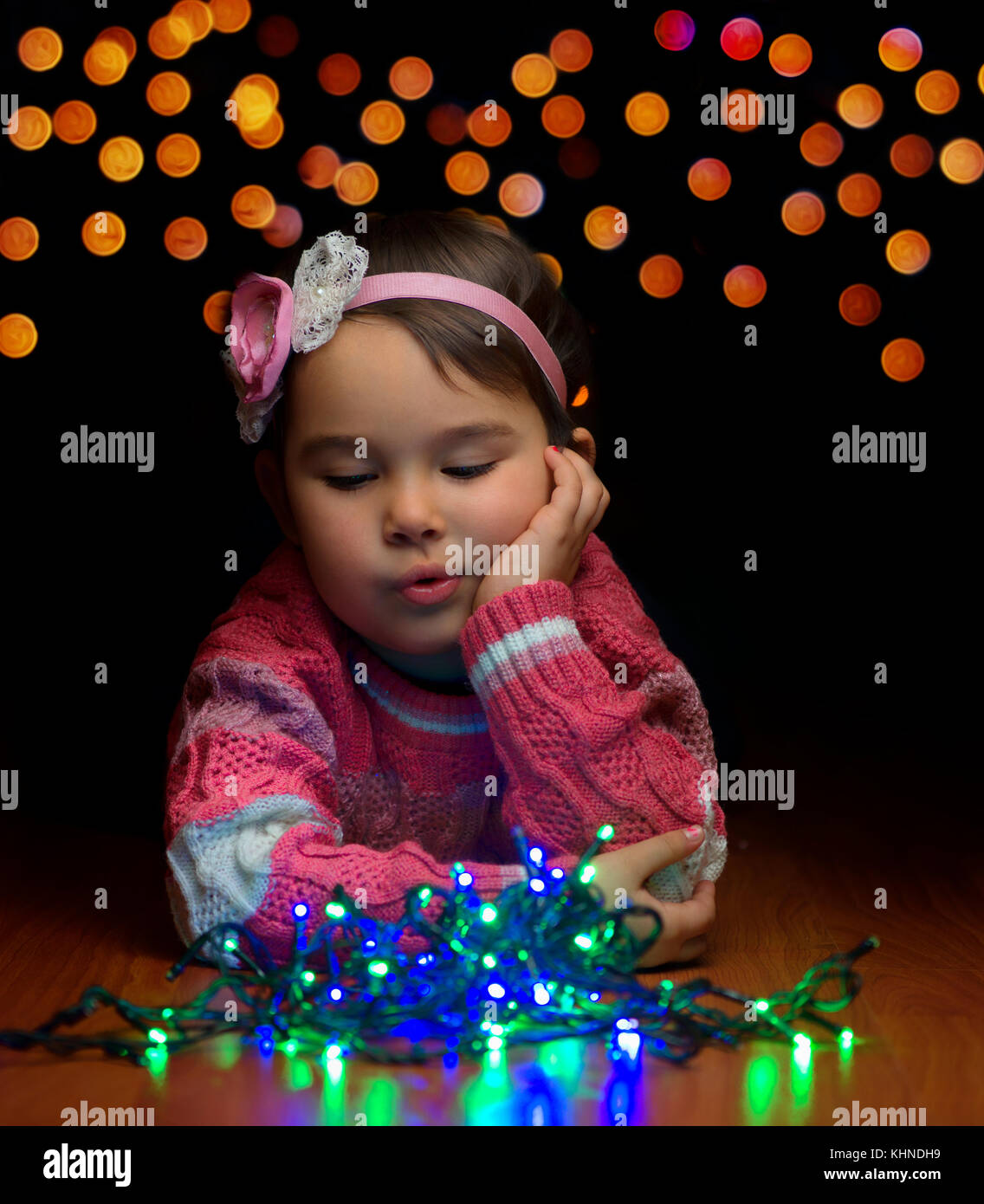 Beautiful little christmas market hi-res stock photography and images ...