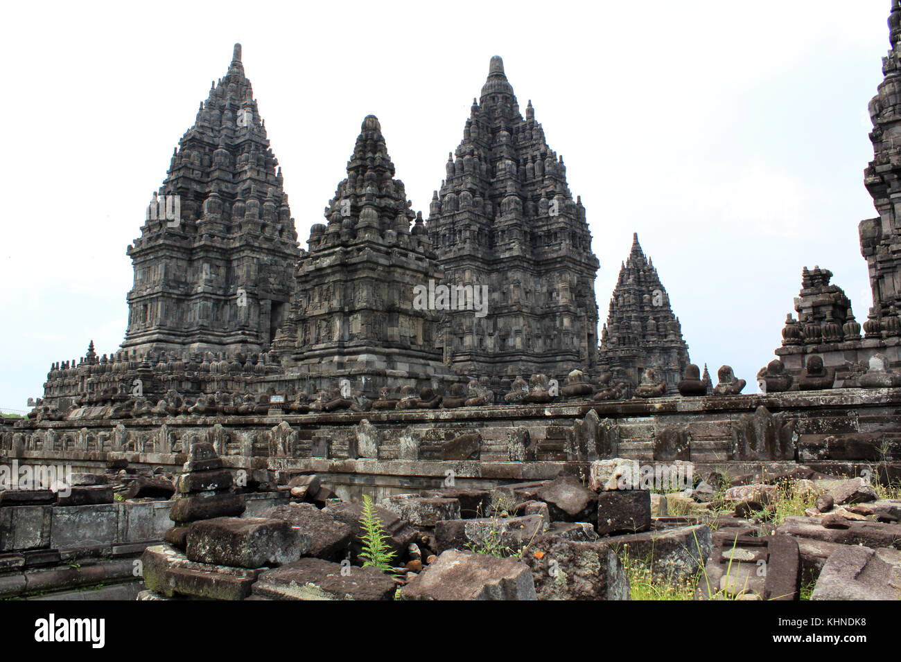 Stone temples hi-res stock photography and images - Alamy