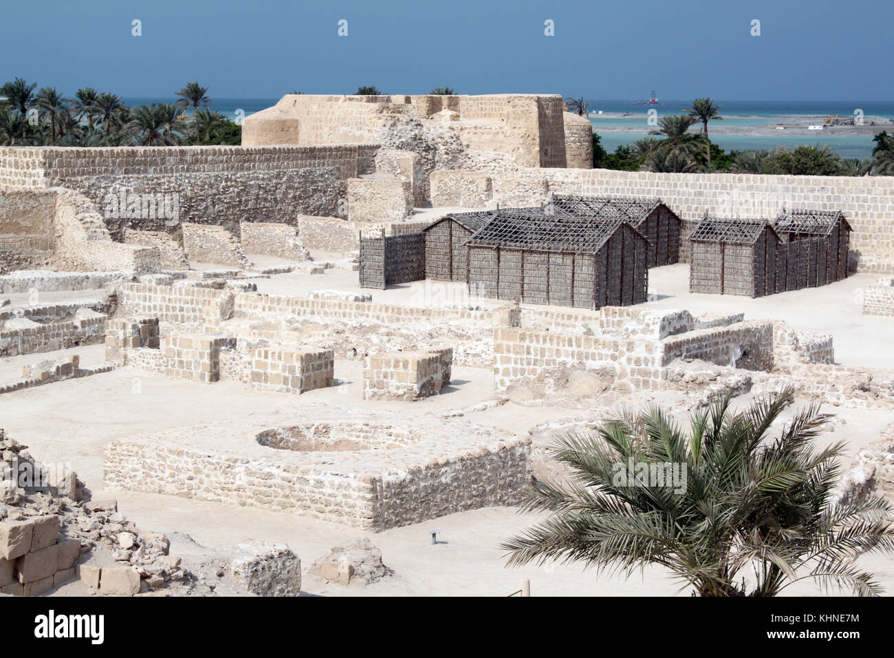 Old bahrain house hi-res stock photography and images - Alamy