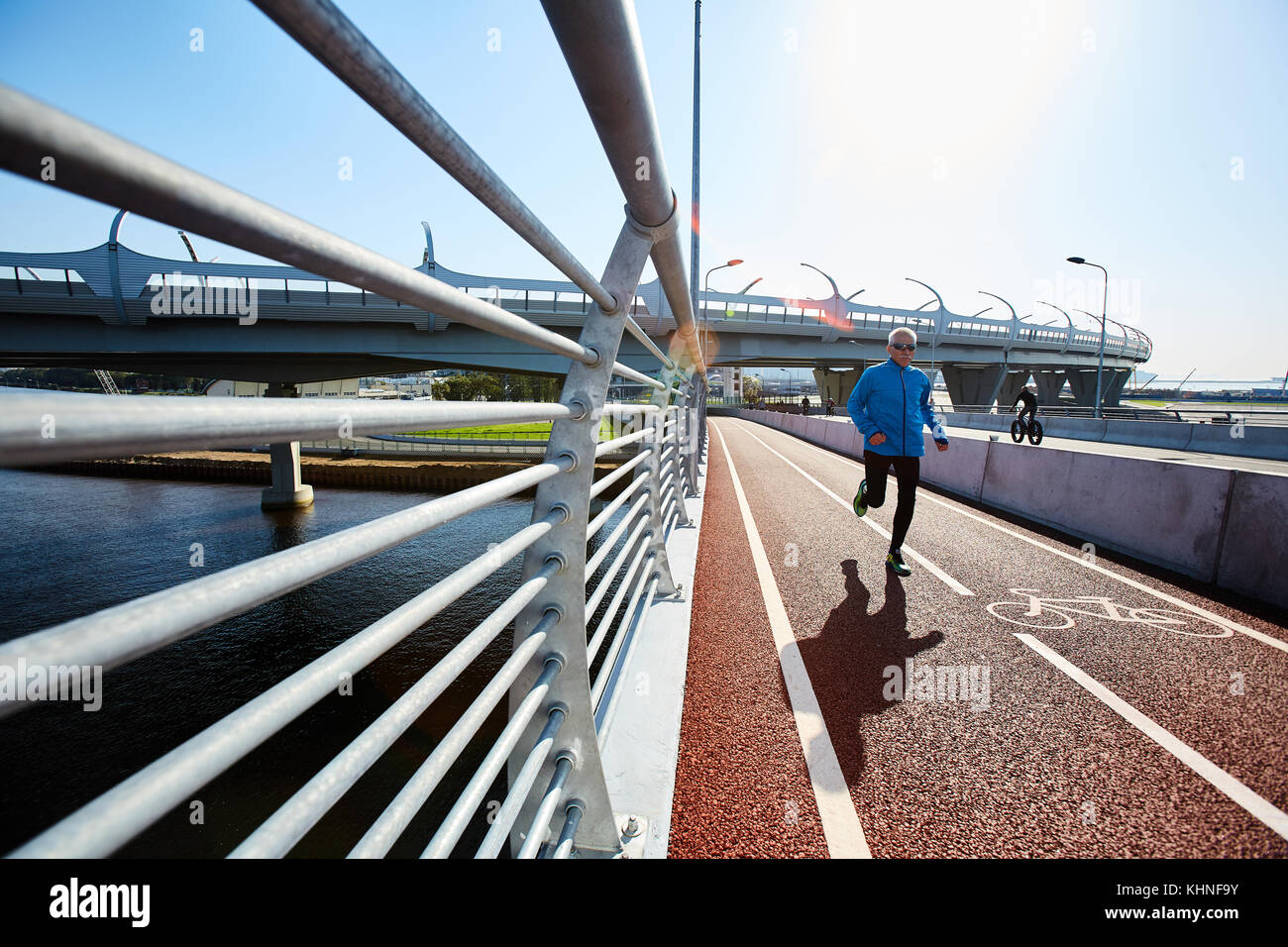 Contemporary bridge railings hi-res stock photography and images - Alamy