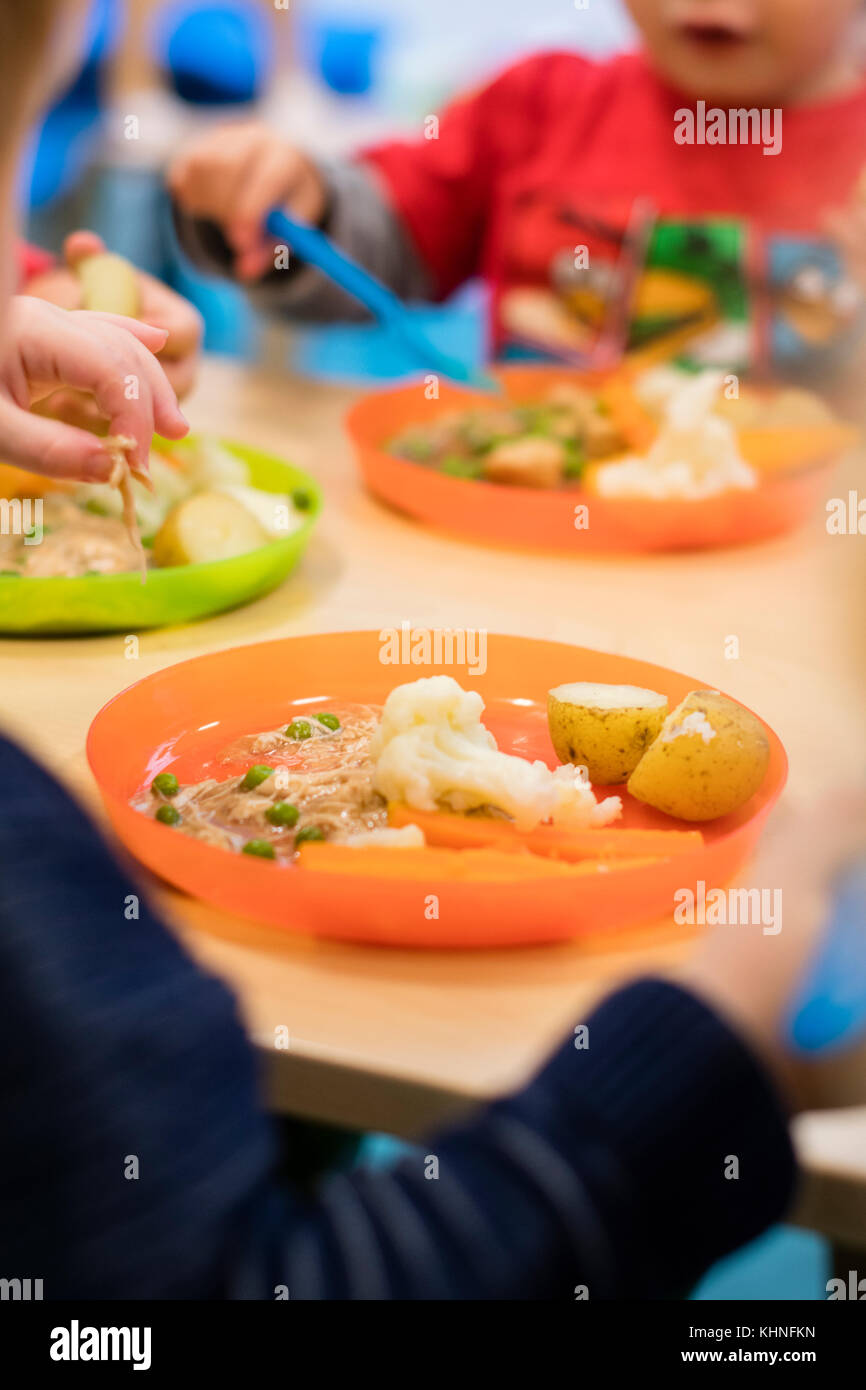 Lunc time hi-res stock photography and images - Alamy