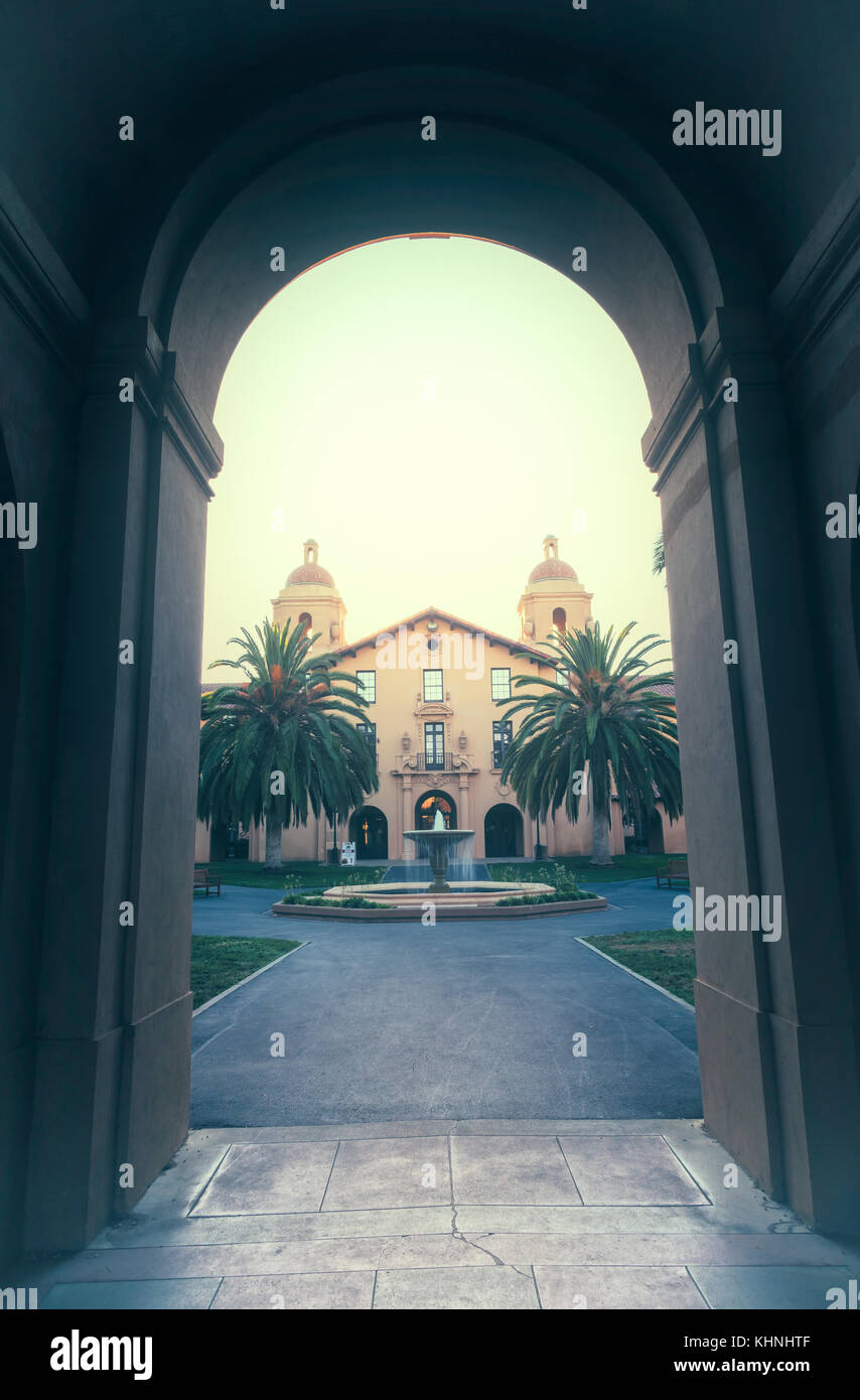 View of the Old Union Complex and the Old Union building at Stanford ...