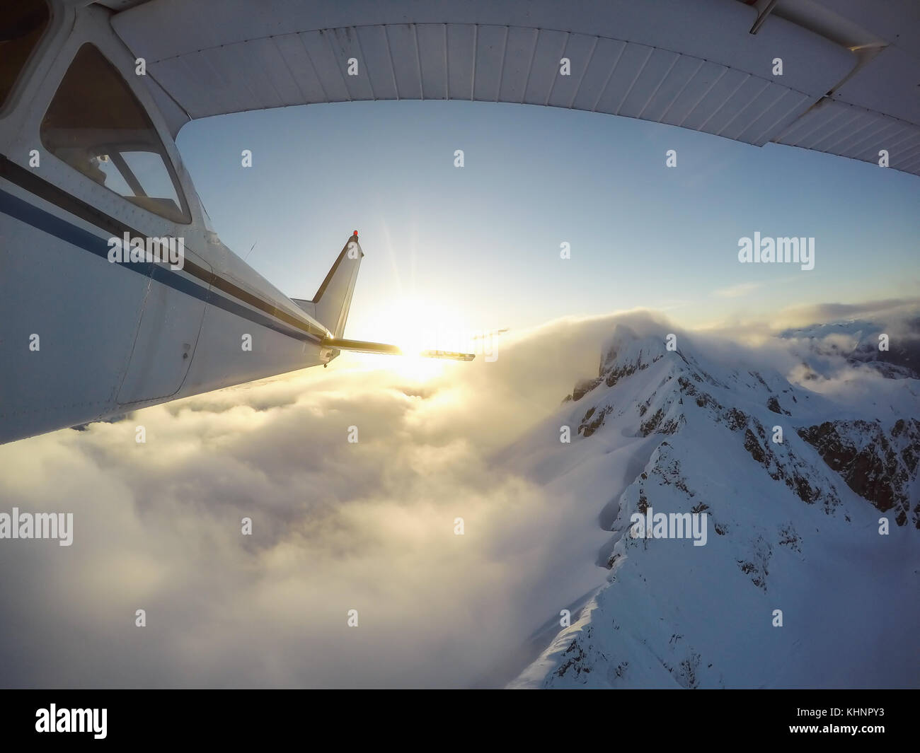 Adventure Flying around the Beautiful Mountain (Tantalus Range ...