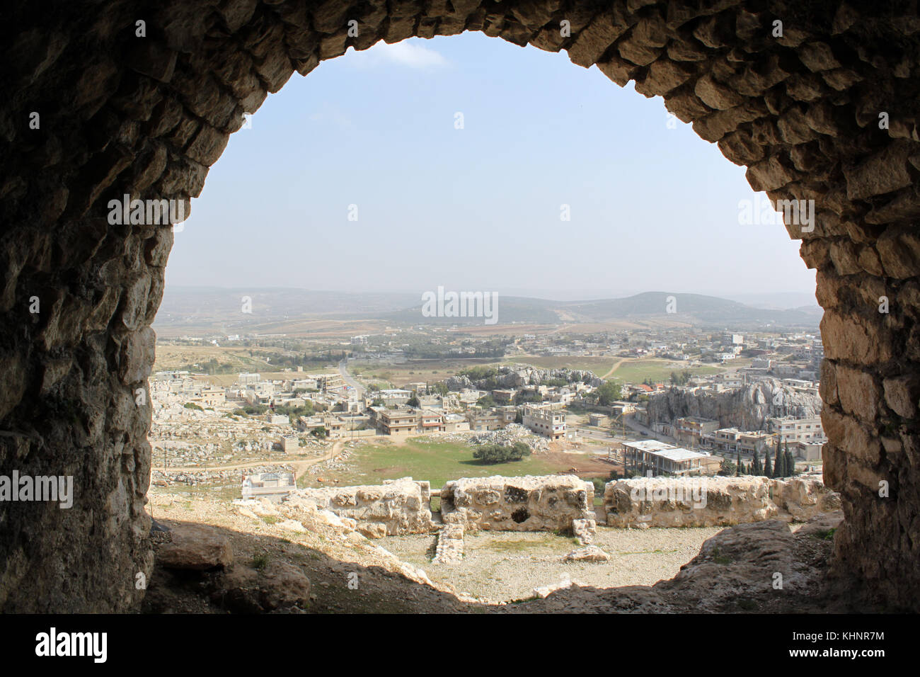 Masyaf castle hi-res stock photography and images - Alamy
