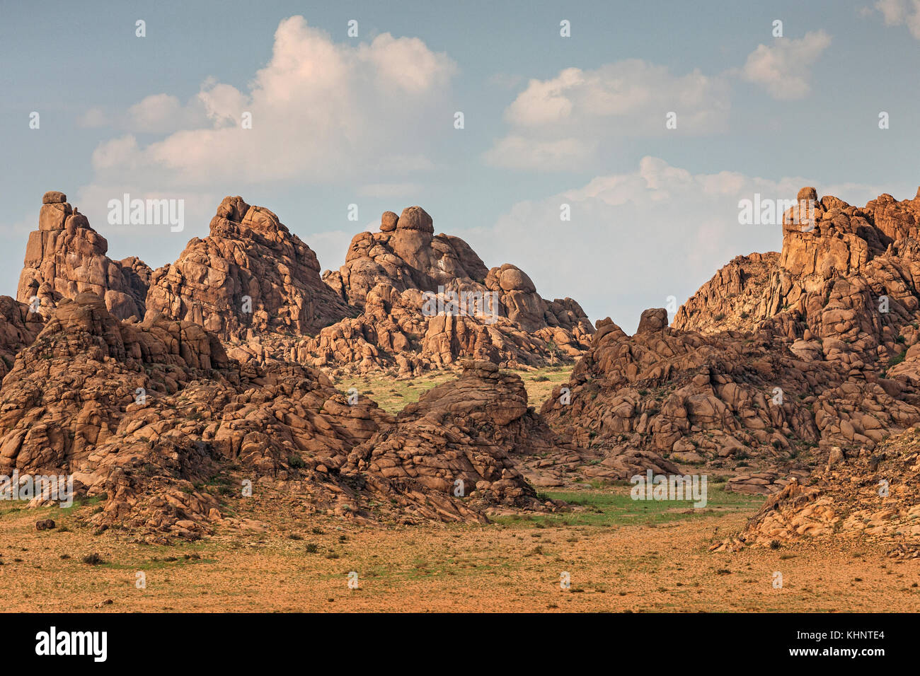 Granite rock formations, Ikh Gazriin Chuluu, Gobi Desert, Mongolia ...