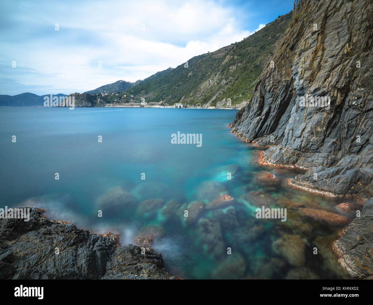Mediterranean Sea, Cinque Terre, cliffs, mountains, Tuscan coast ...