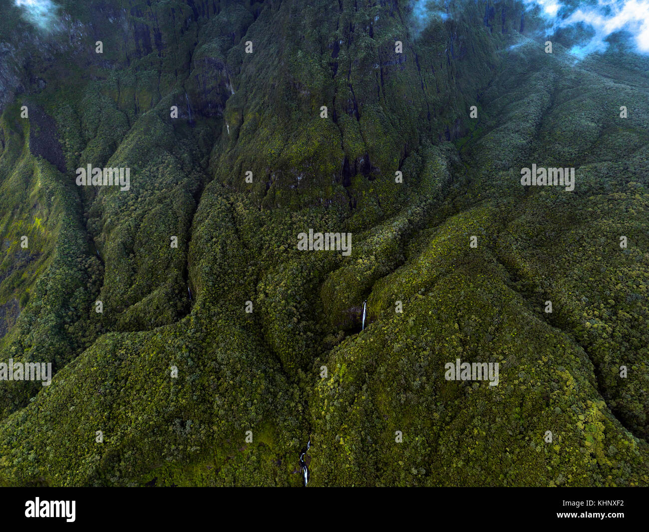 Birds eye view of waterfall High Resolution Stock Photography and ...