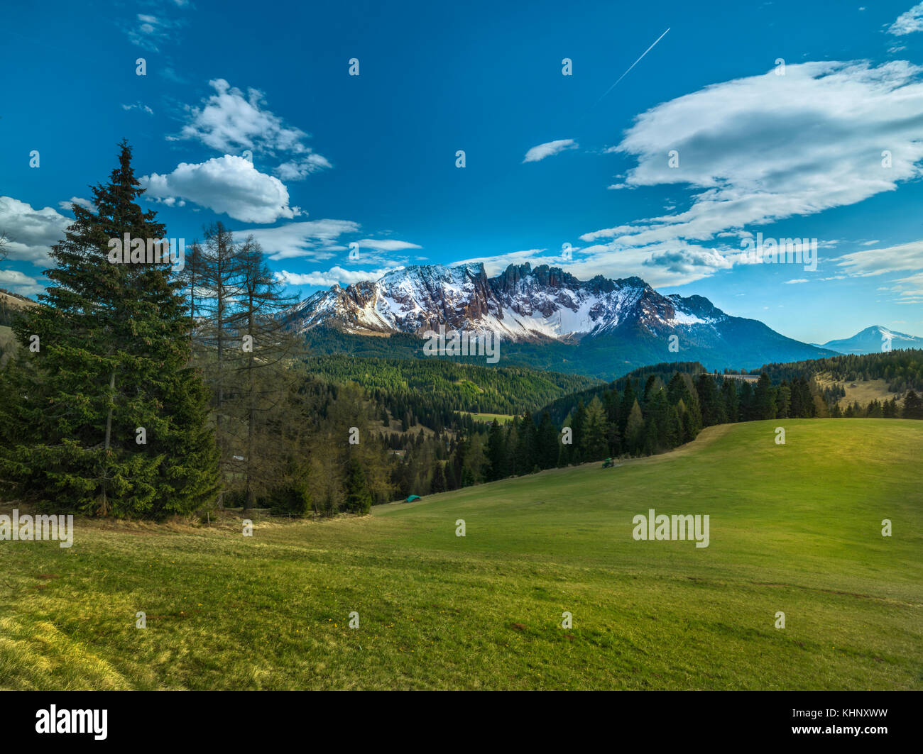 Italian alps, dolomites, mountain peaks, blue sky, beautiful landscape ...
