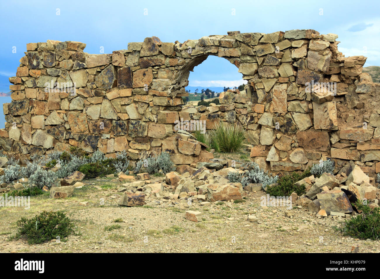 Ruins on the island Isla del Sol, Bolivia Stock Photo - Alamy