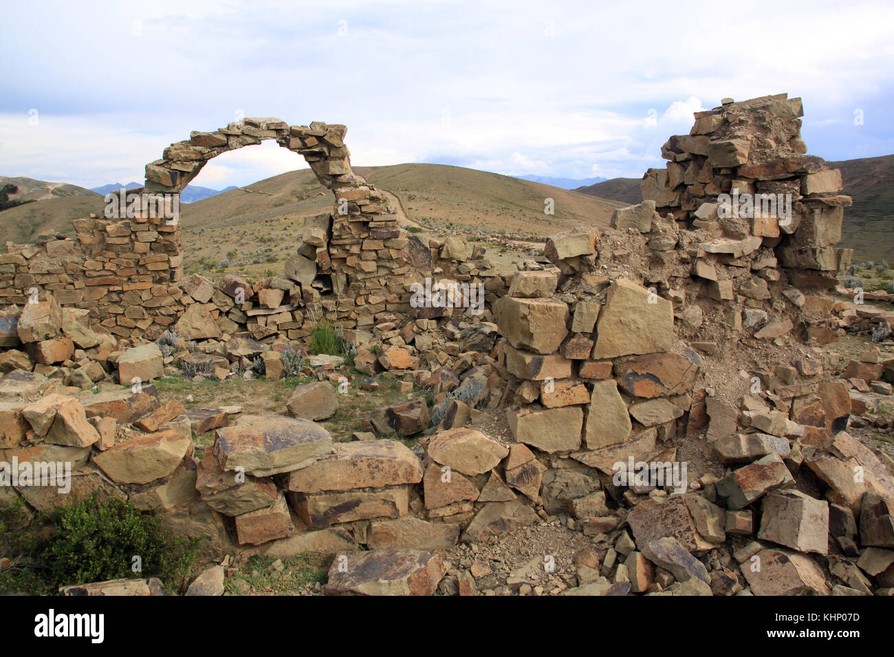 Ruins on the island Isla del Sol, Bolivia Stock Photo - Alamy