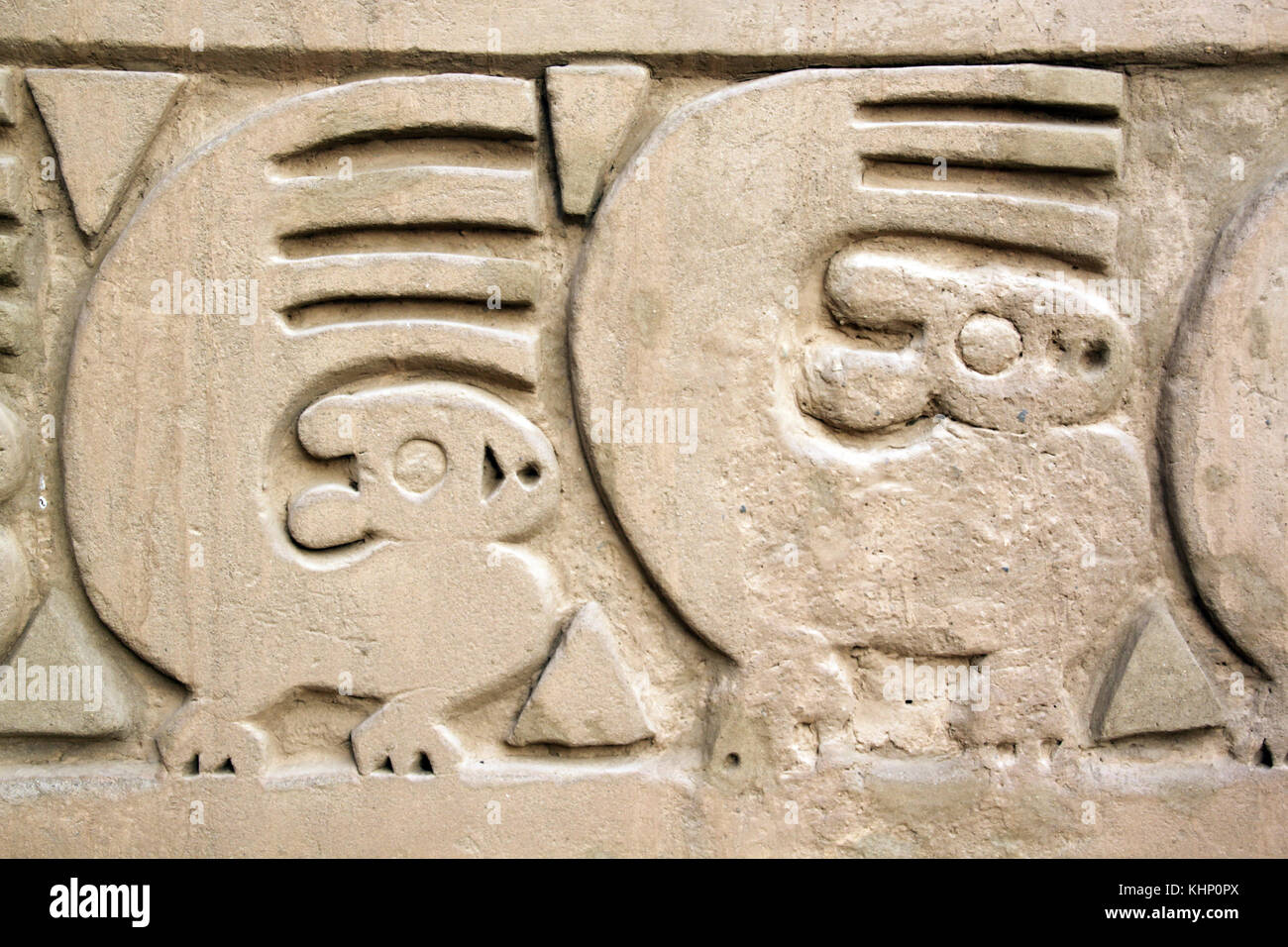 Figures on the wall of ruins in Chan Chan, north Peru Stock Photo - Alamy