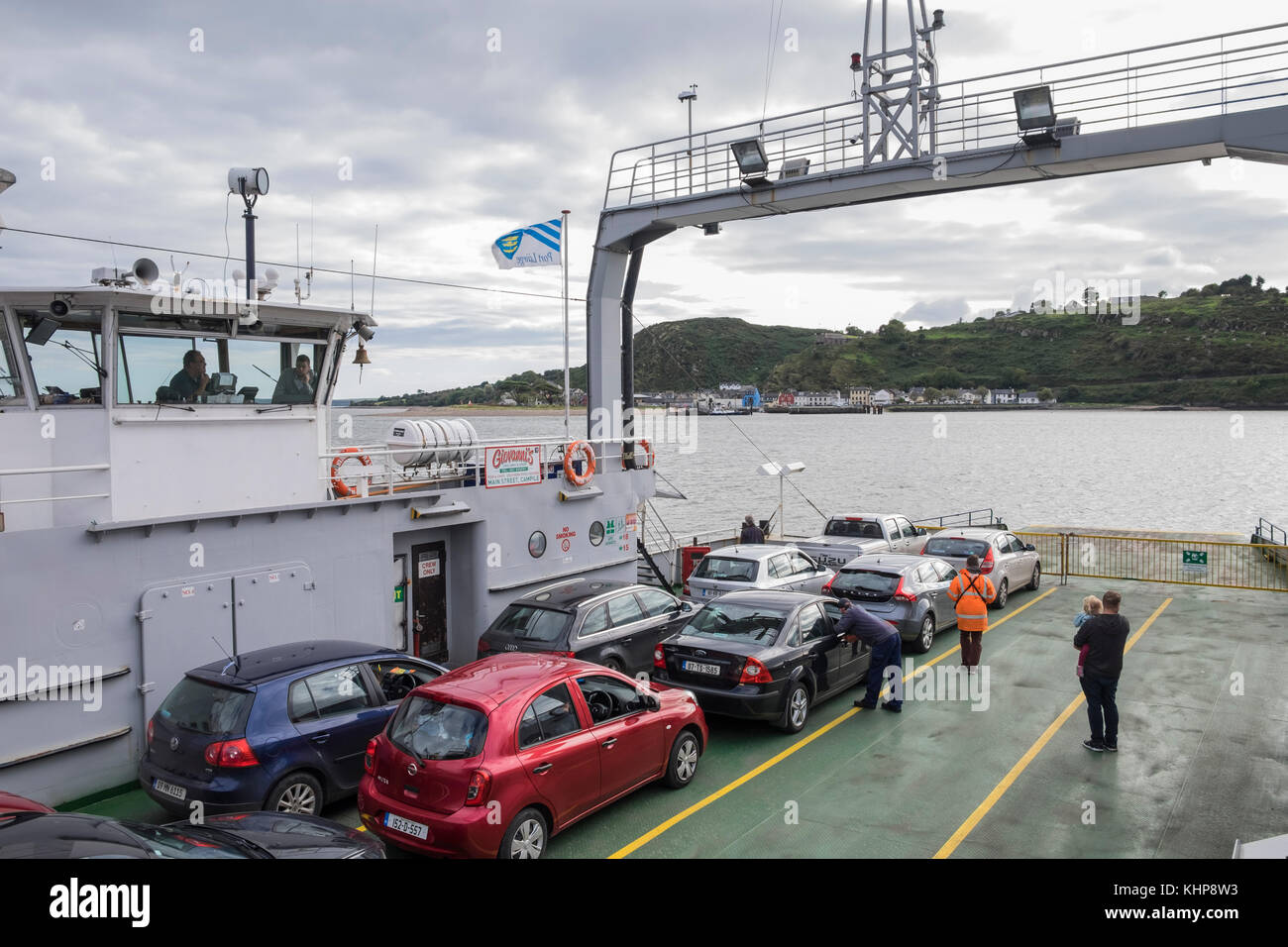 Ballyhack to passage east car ferry hi-res stock photography and images ...