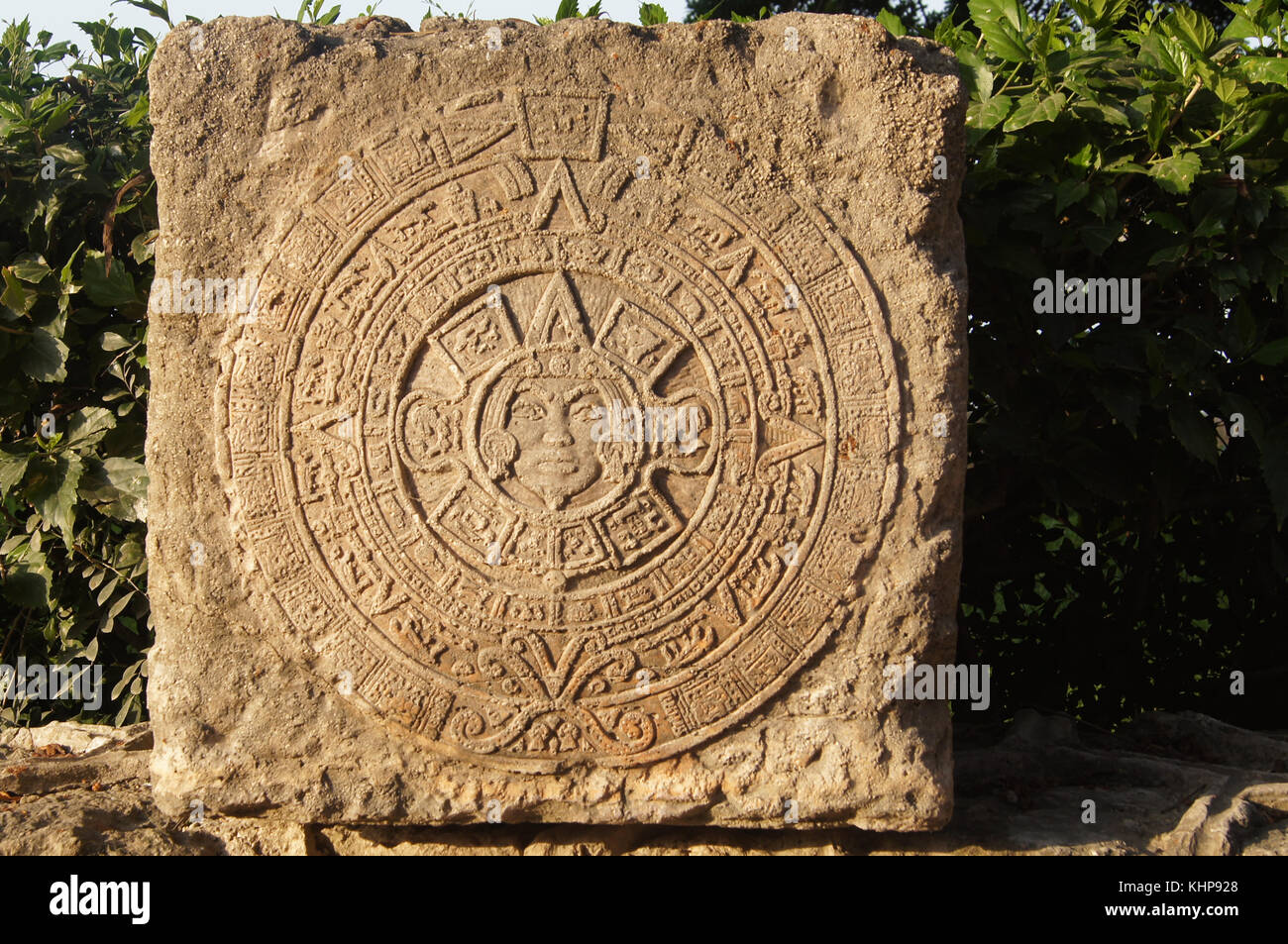 Mayan sun hi-res stock photography and images - Alamy
